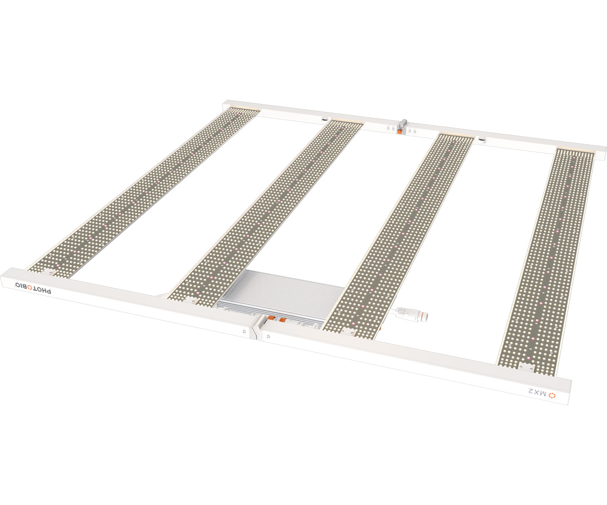 680W LED Grow Light System | Phantom Photobio MX