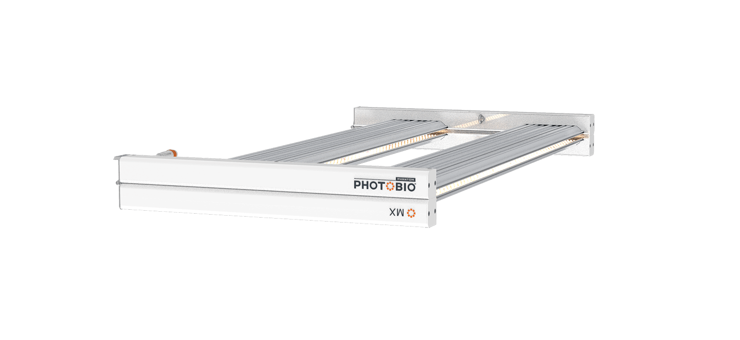 680W LED Grow Light System | Phantom Photobio MX